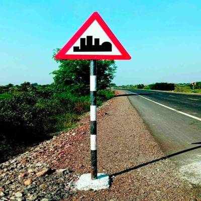 Retro Reflective Sign Board Manufacturers in India, Reflective Highway ...